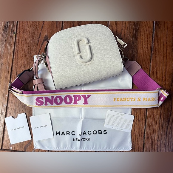 Marc Jacobs | Bags | Marc Jacobs X Peanuts Purse Brand New | Poshmark